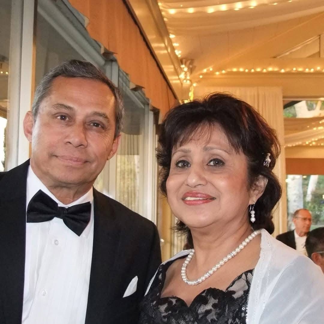 Families on Boundary Road – HlaMin